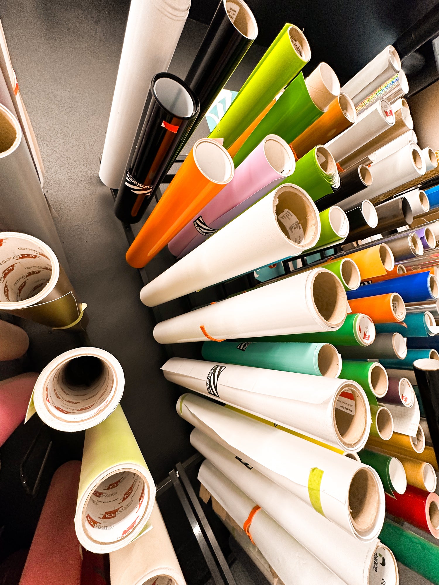 About – Dodge Graphix